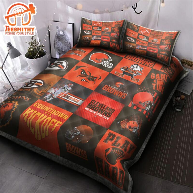NFL Cleveland Browns Snoopy Orange Bedding Set - Teesmithy